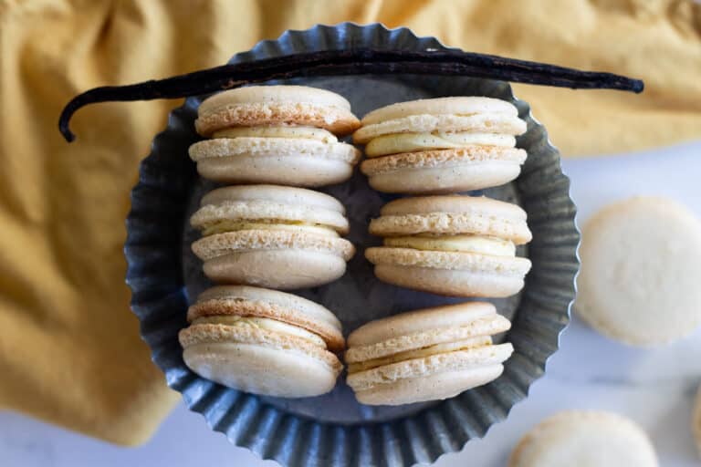 Heavenly Vanilla Bean French Macarons [Versatile Recipe] | Edible Times