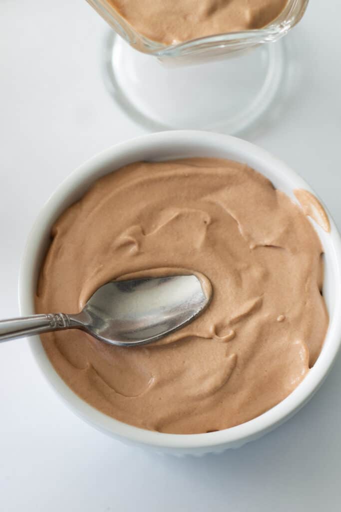 Nutella Mousse Recipe [The Secret to Silky Texture] | Edible Times